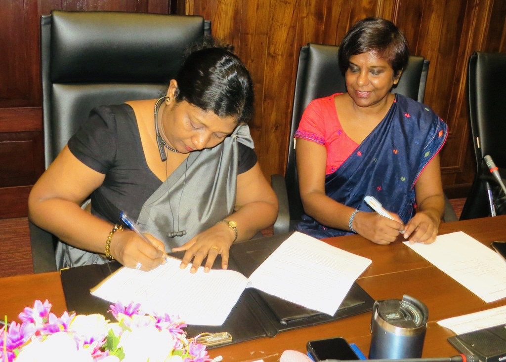 Rajarata University Signed a MoU with Fidenz Technology - Rajarata ...
